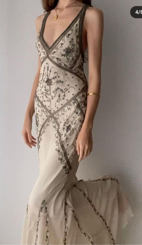 V neck beige evening prom dress gh2941 – girlhomeshops